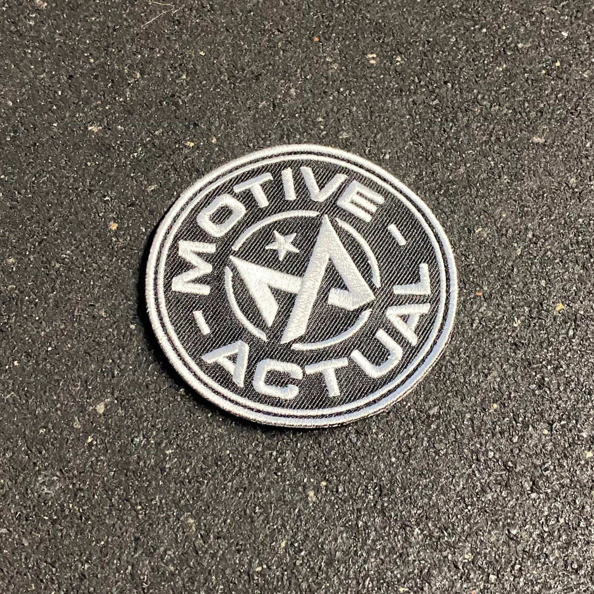 Embroidered Patch – Motive Actual